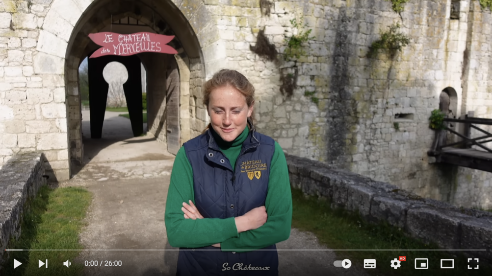 Le château de Bridoire vu par sa jeune propriétaire, Alice Guyot ...